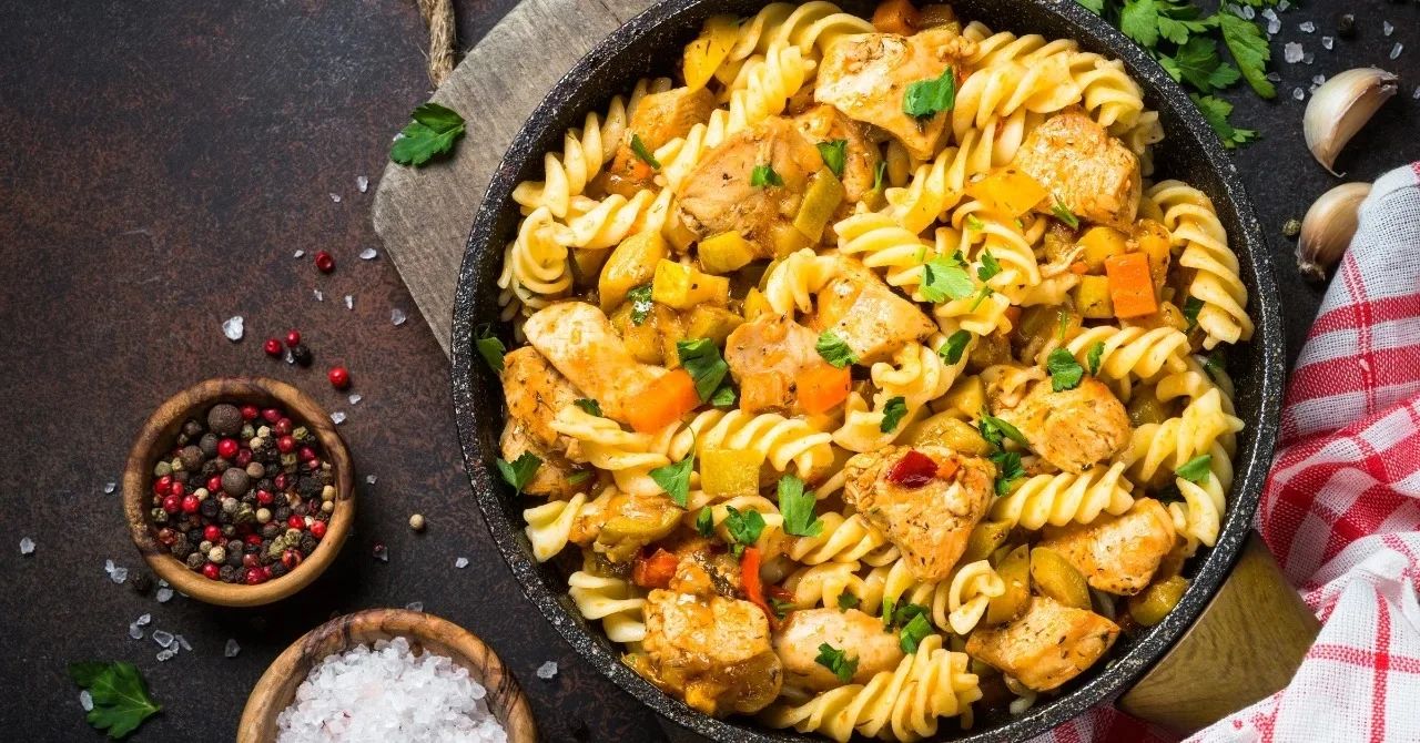 łatwe Przepisy Na Obiad Z Makaronem